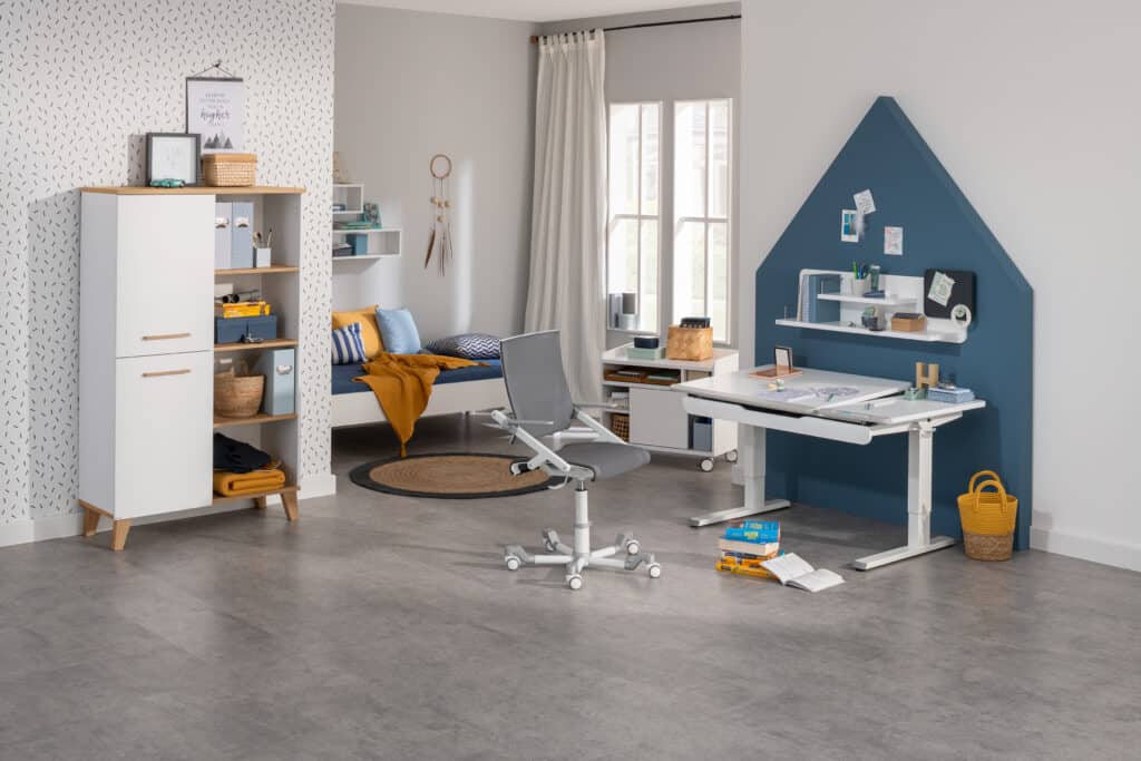 Teenio GT (Desk) (2024) - Paidi Hong Kong